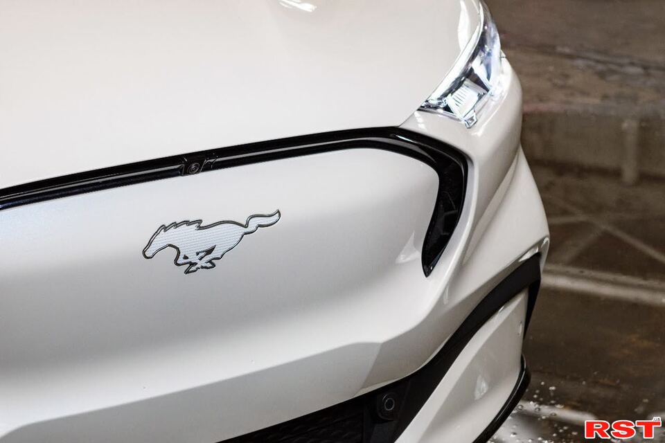 Читать на RST - 2022 Ford Mustang Mach-E